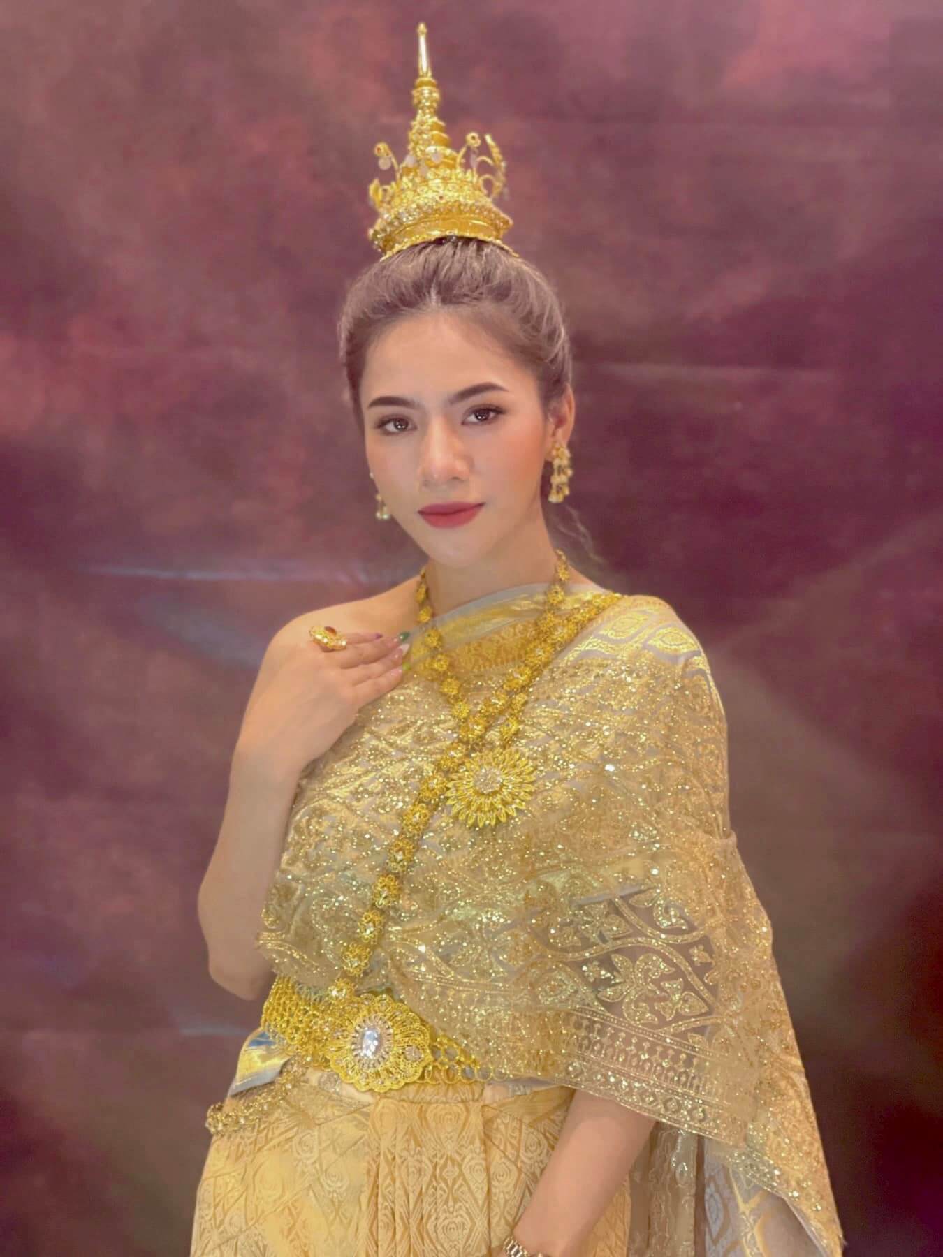 Myo Thandar Zaw looks like a Thai princess - Myanmar Models DB